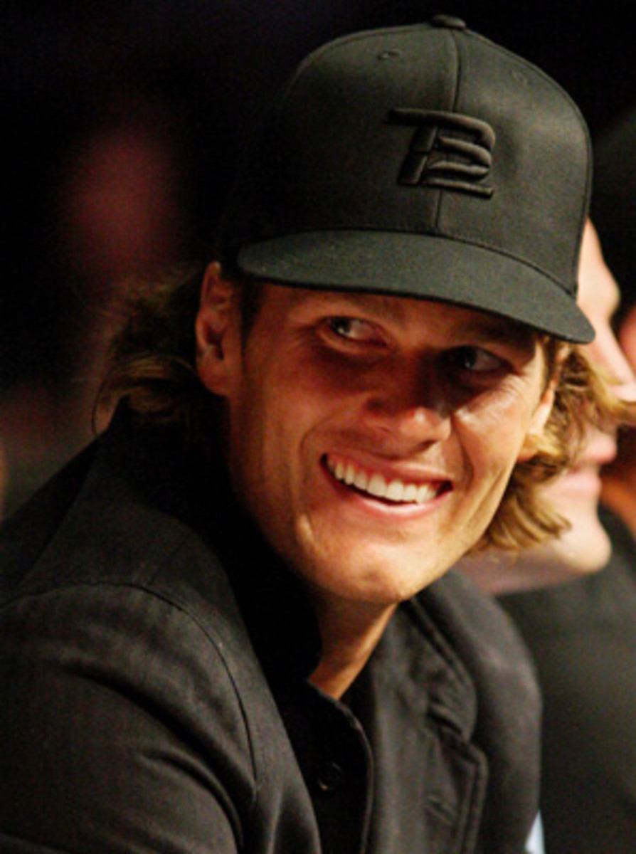 For his UFC return, Georges St-Pierre finds inspiration in NFL's Tom ...