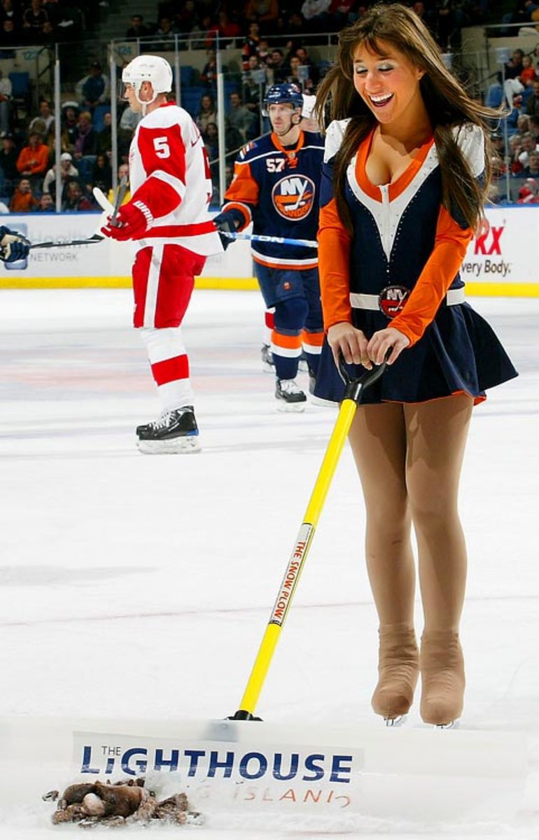 New York Islanders Ice Girls - Sports Illustrated