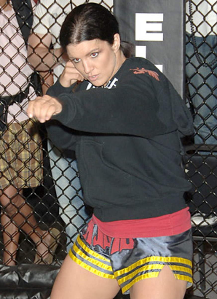 Josh Gross: Gina Carano is more than a pretty face - Sports Illustrated