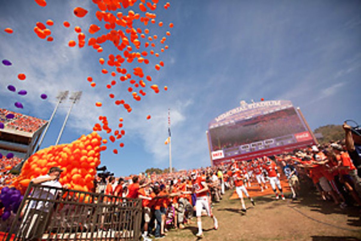 Meet Daniel Rodriguez, American veteran and Clemson walk-on - Sports ...
