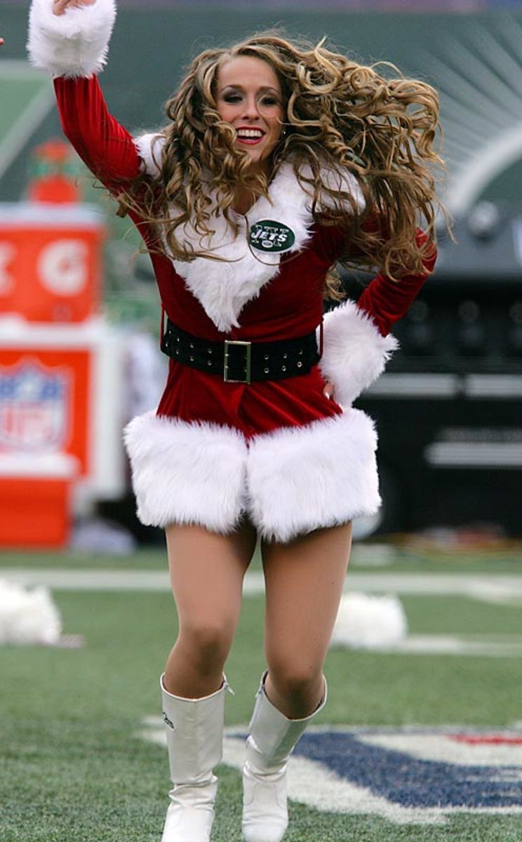 NFL Cheerleaders: Week 15 - Sports Illustrated