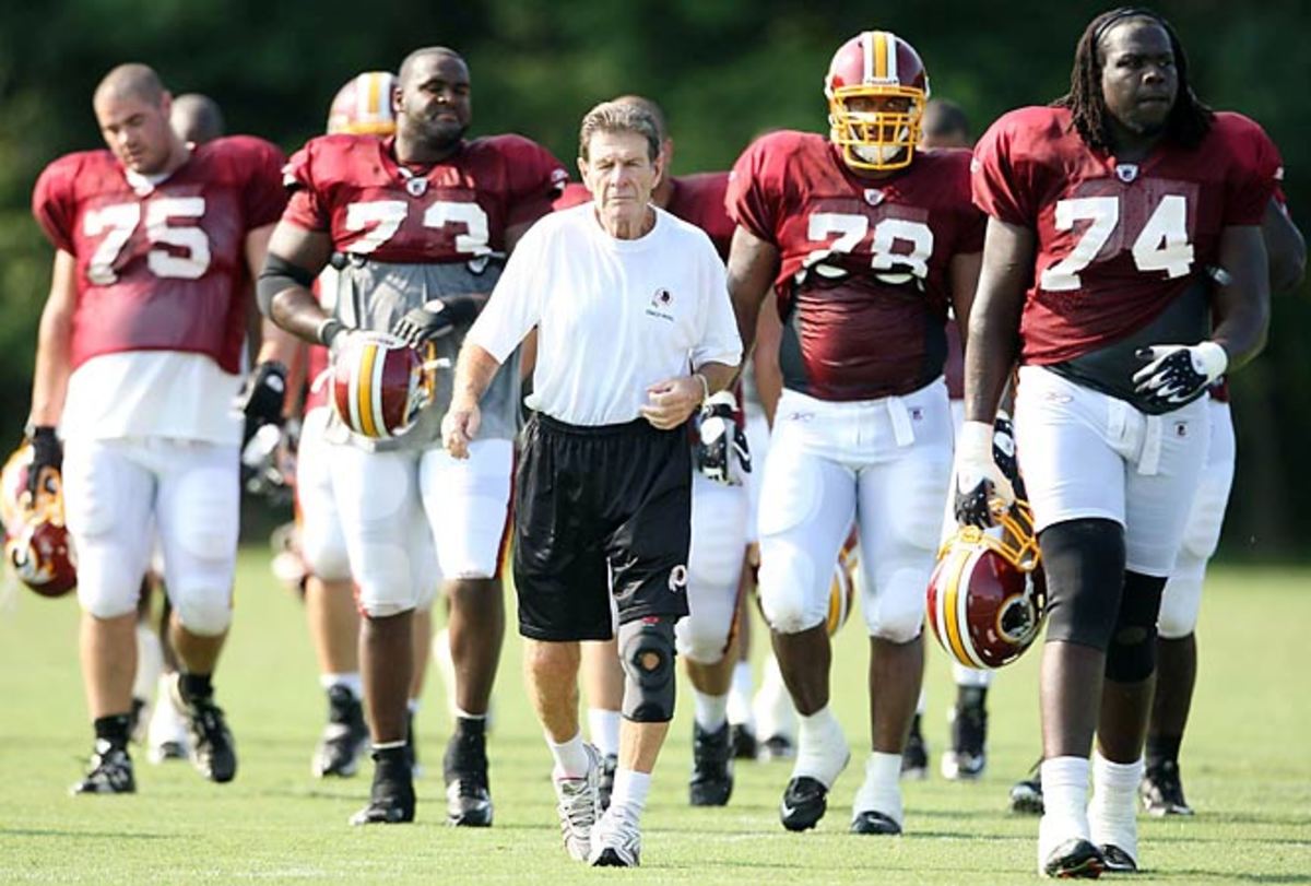 SI's Best Shots From Redskins Camp - Sports Illustrated