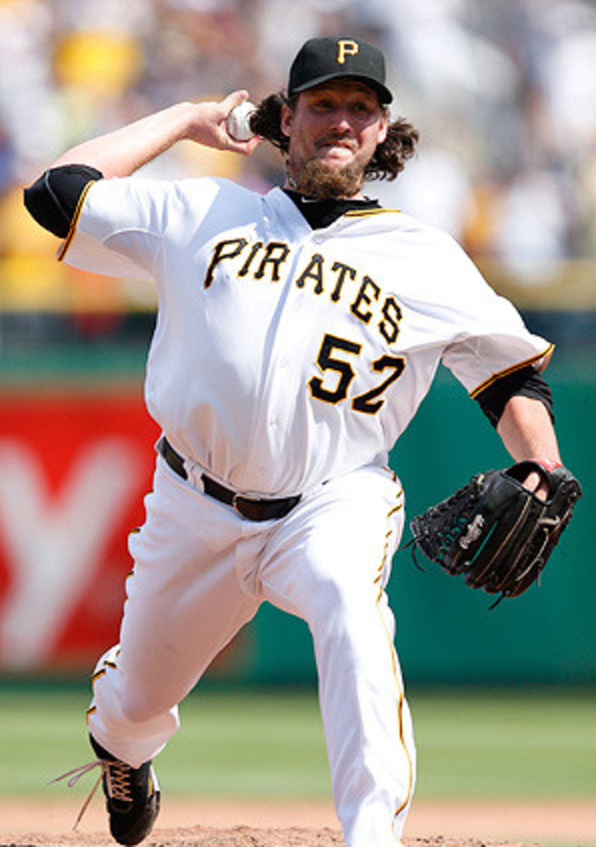 Red Sox get All-Star closer Joel Hanrahan from Pirates - Sports Illustrated