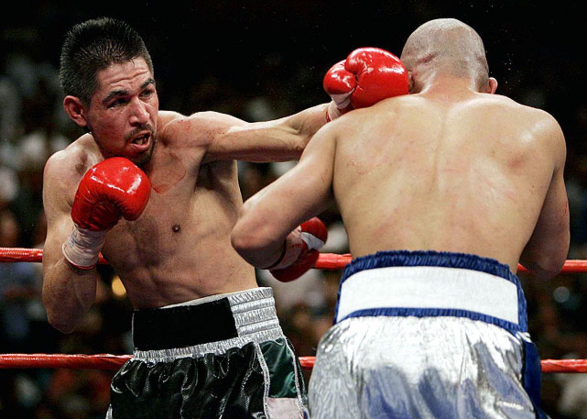 Best Shots from Margarito-Cotto I - Sports Illustrated