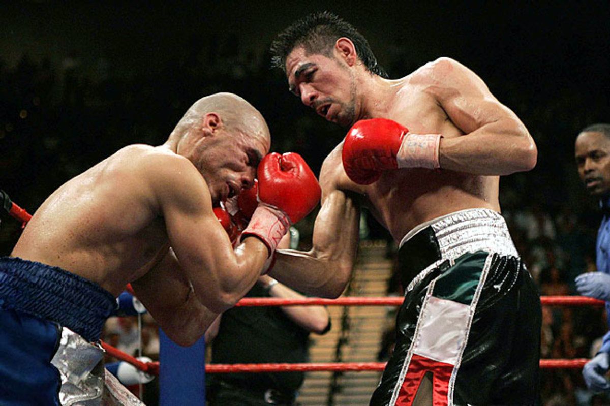 Best Shots from Margarito-Cotto I - Sports Illustrated