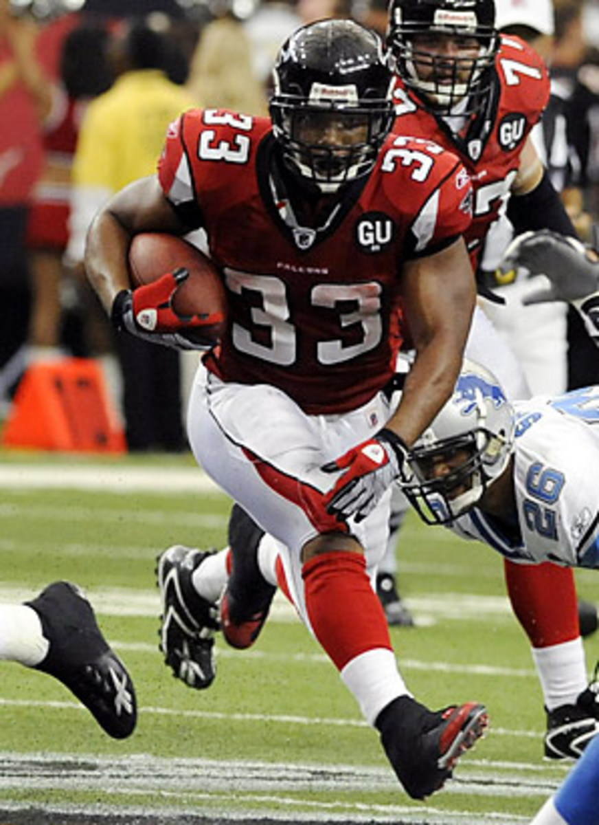 Falcons' Turner rushes to top of the player rater - Sports Illustrated