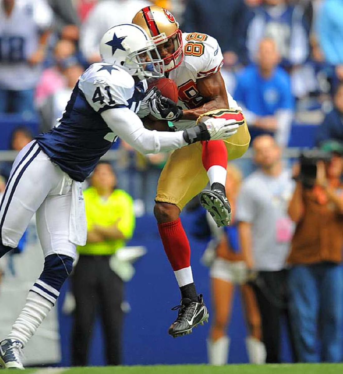 NFL's Week 12 100-Yard Receivers - Sports Illustrated