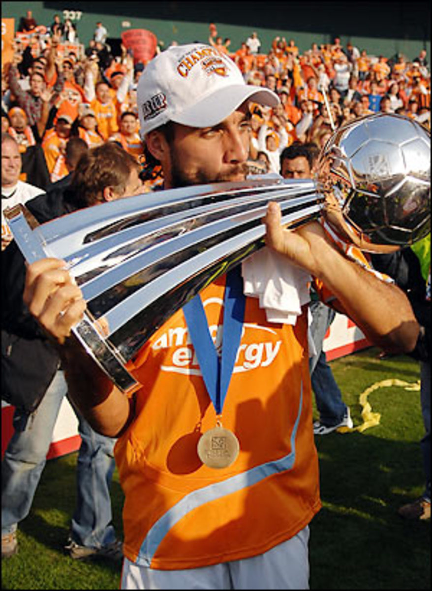 Greg Lalas: Dynamo show you don't need star -- just an alchemist ...