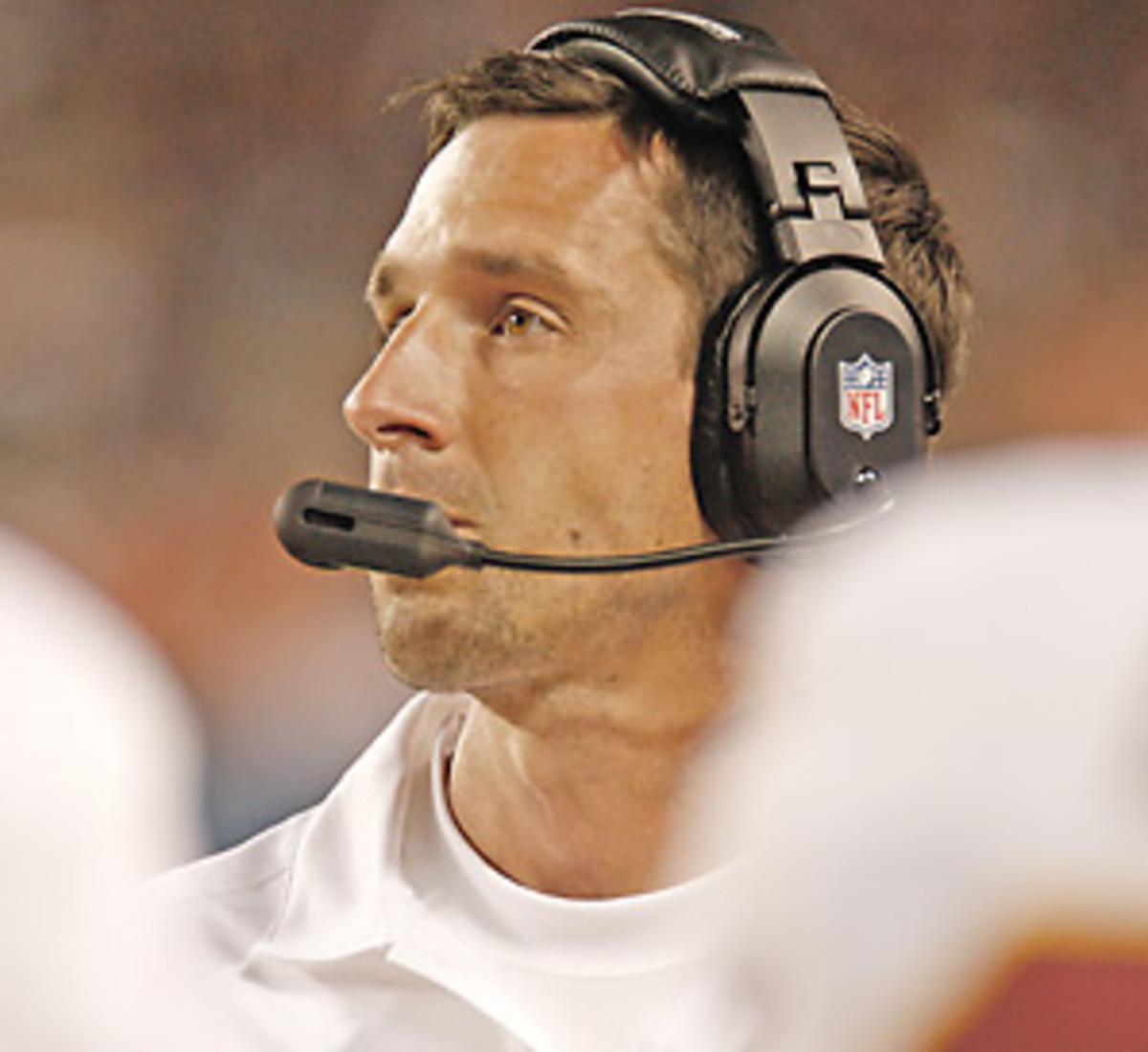 NFL reviewing Shanahan's treatment of official - Sports Illustrated