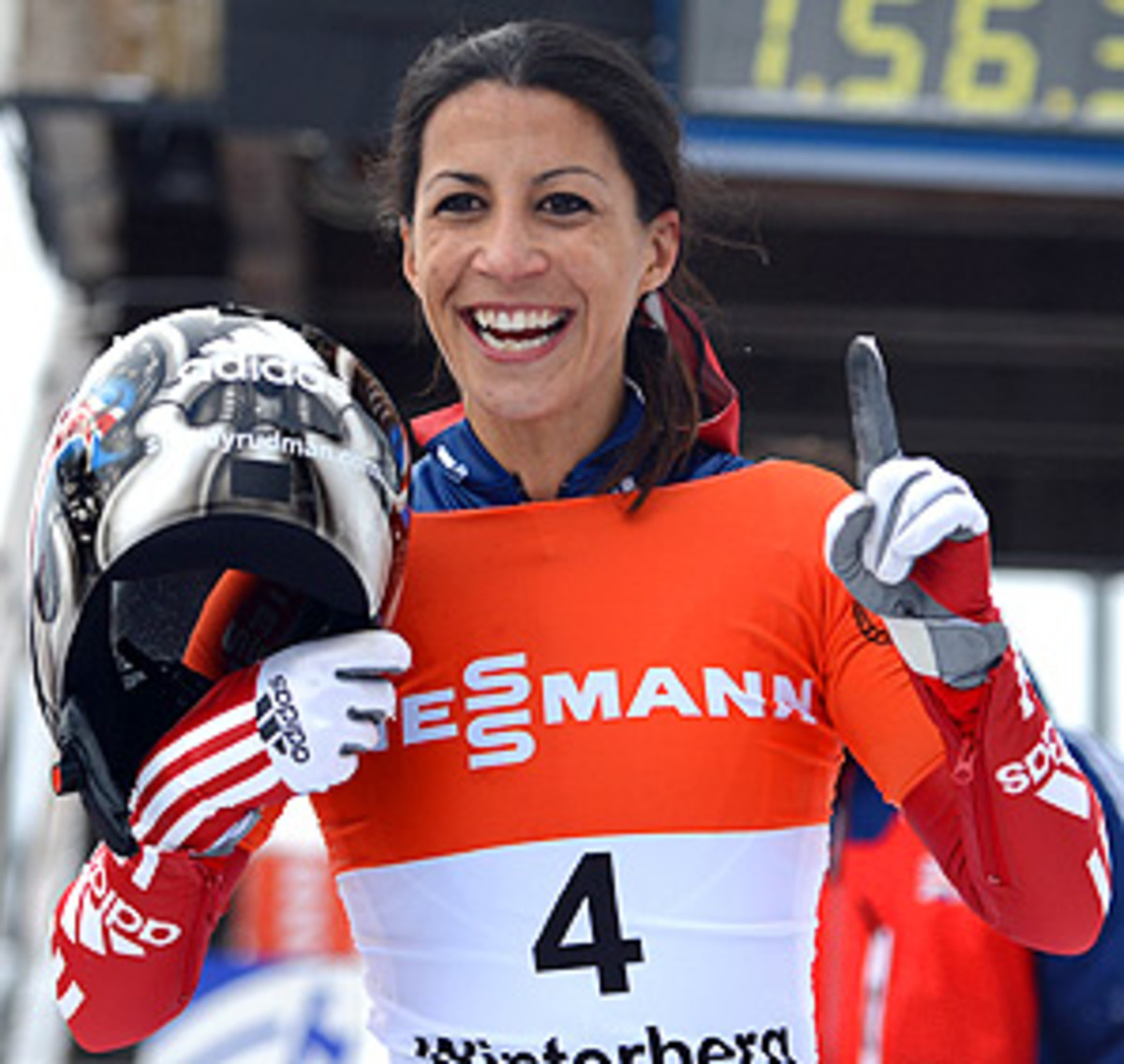 Shelley Rudman sets track record, wins World Cup skeleton race; Noelle ...