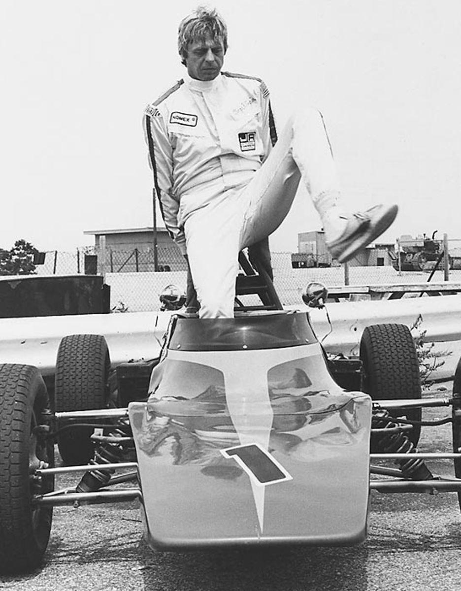 George Plimpton Writer/Athlete - Sports Illustrated