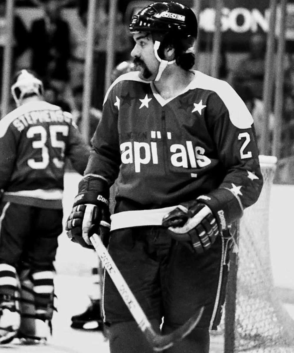 The NHL's 60 Goal Club - Sports Illustrated