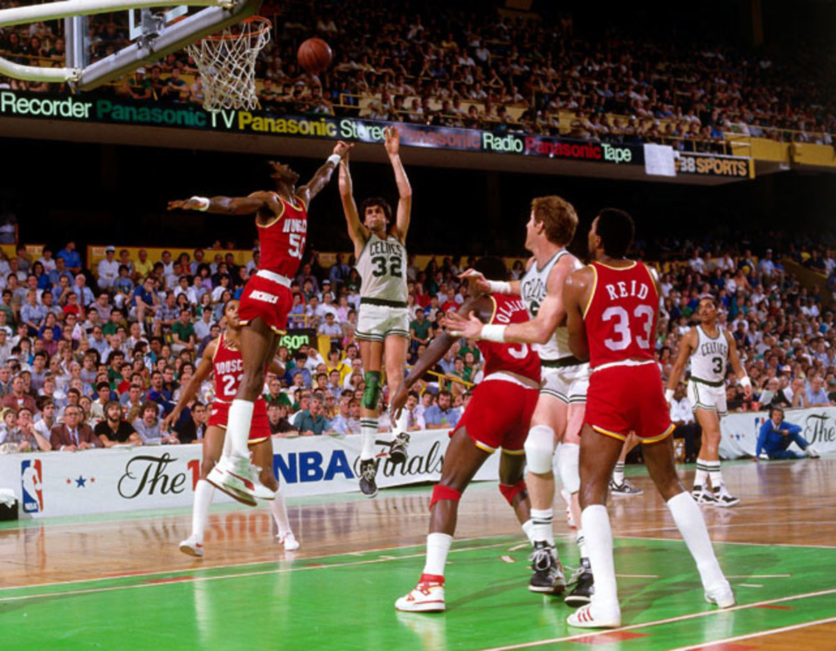 Classic Photos of Ralph Sampson - Sports Illustrated