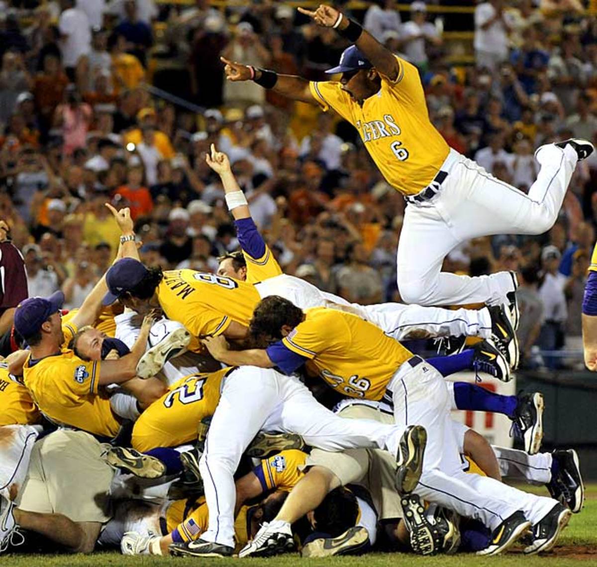 Must See Plays - Sports Illustrated