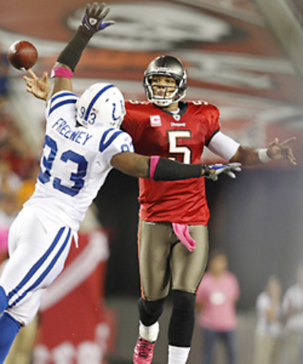Josh Freeman helps rescue Bucs again - Sports Illustrated