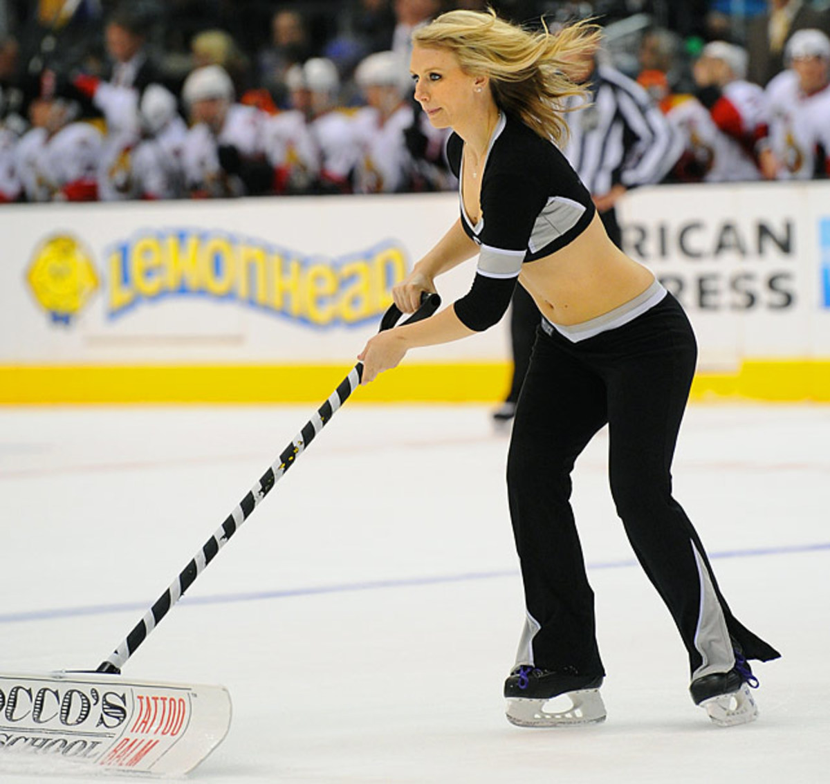 LA Kings Ice Crew - Sports Illustrated