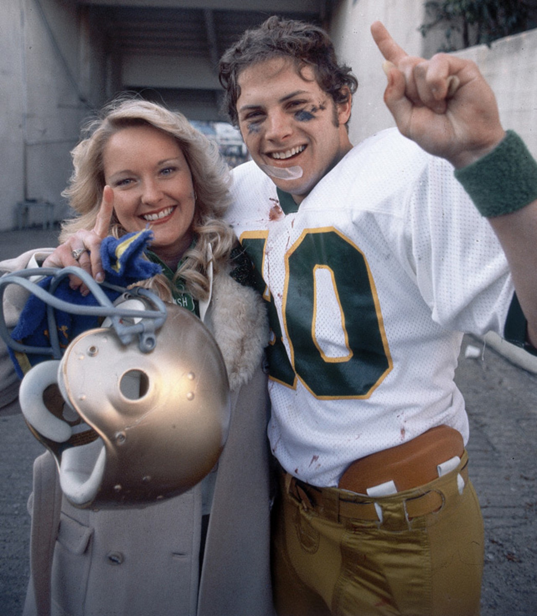 Classic Photos of Notre Dame Football - Sports Illustrated