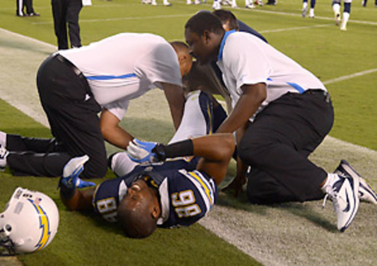 Chargers WR Brown expected to miss eight weeks with broken ankle ...