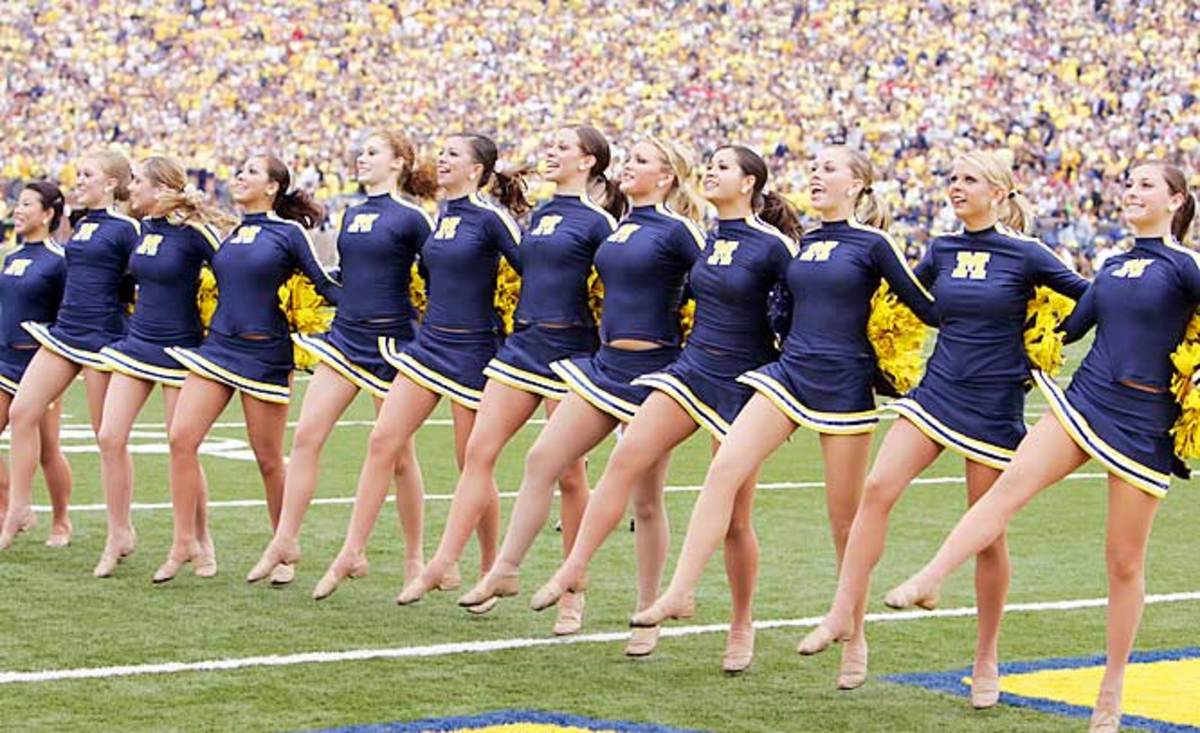 College Cheerleaders - Sports Illustrated