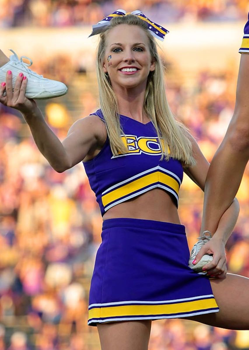 Cheerleader of the Week - Sports Illustrated