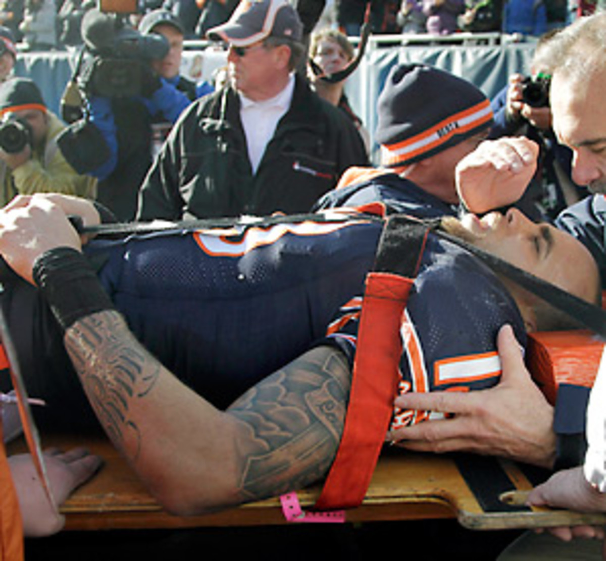 NFL Week 15 injuries: Johnny Knox injury latest blow to Bears' chances ...