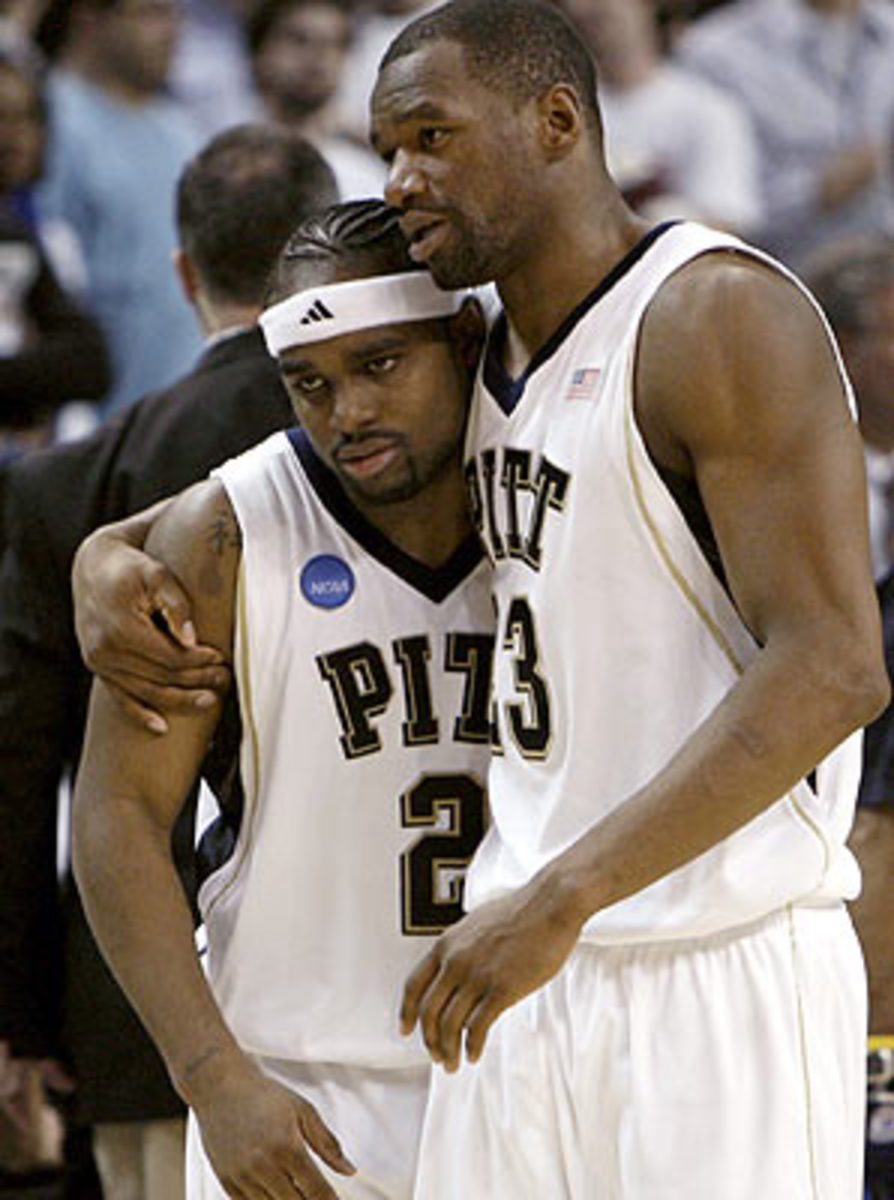 Seth Davis: Villanova and Pitt's epic clash; UConn's inside game ...