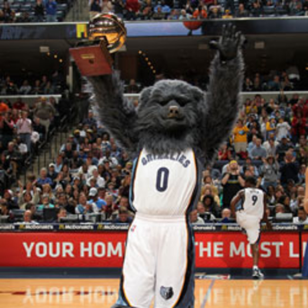 Report: Memphis Grizzlies sale close to breaking down [UPDATE] - Sports ...