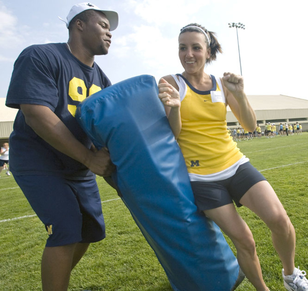 College Football Bonding - Sports Illustrated