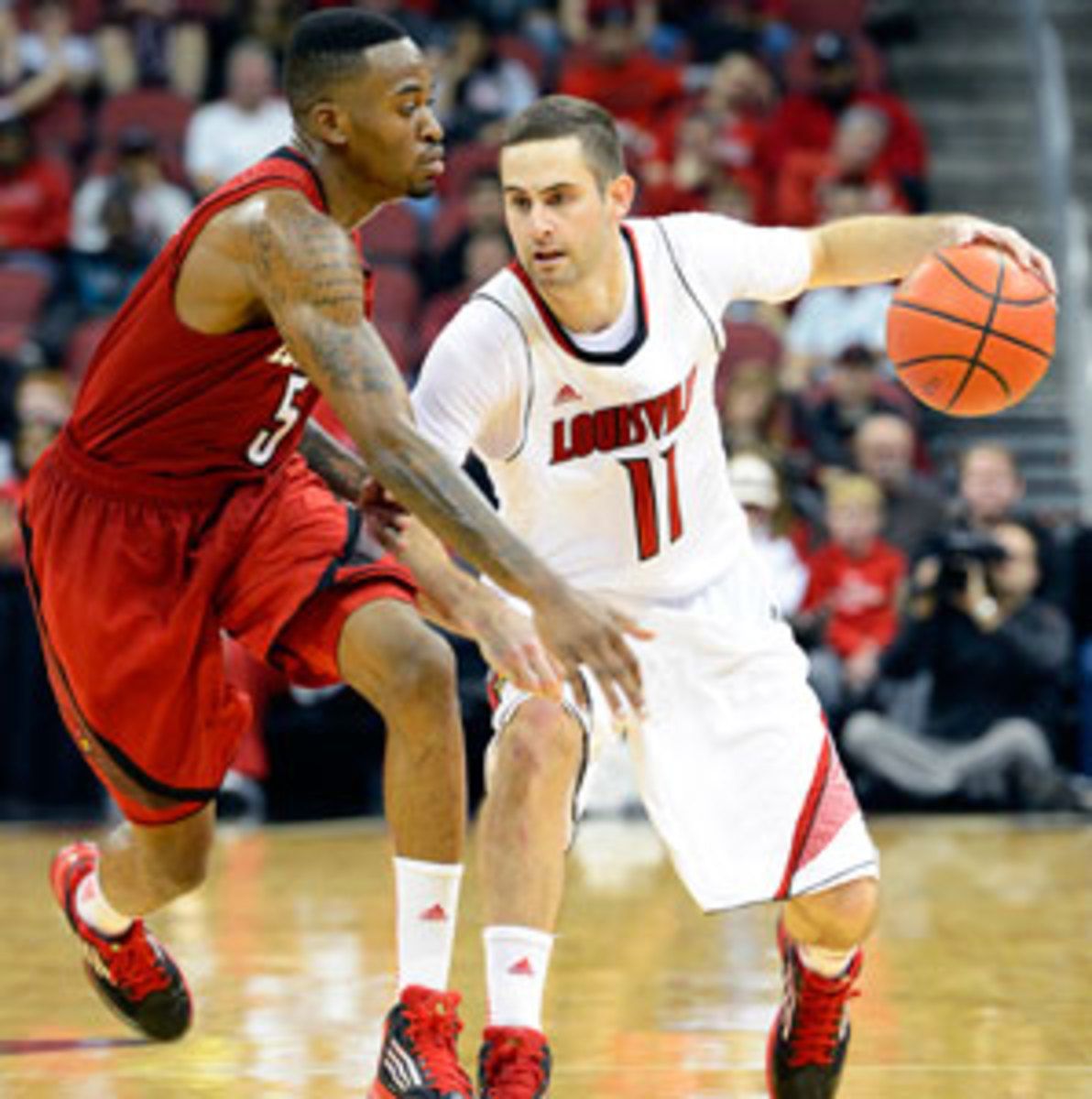 Transfer Hancock starts over with No. 2 Louisville - Sports Illustrated
