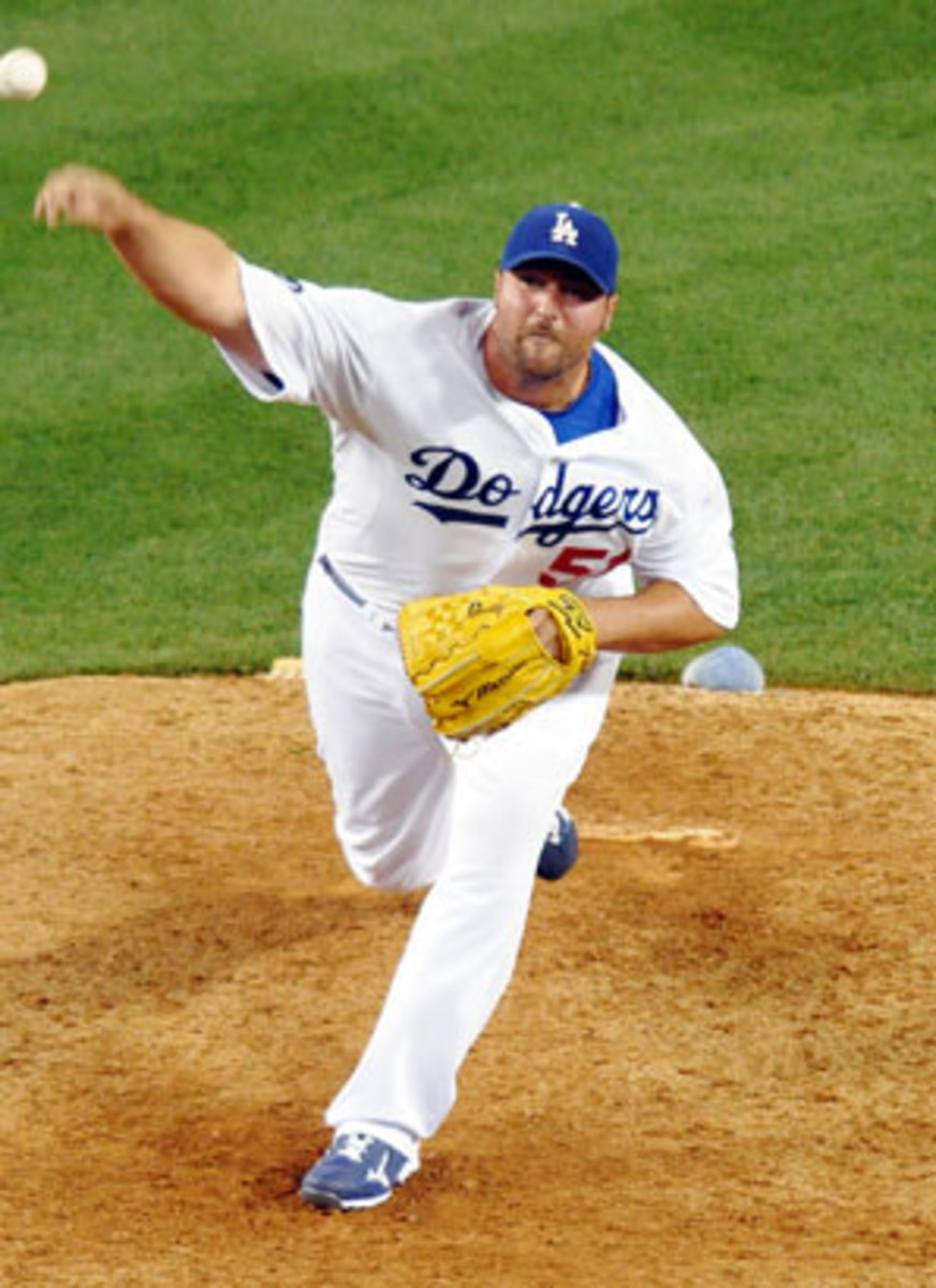 Broxton clings to Dodgers' closer's role -- for now - Sports Illustrated
