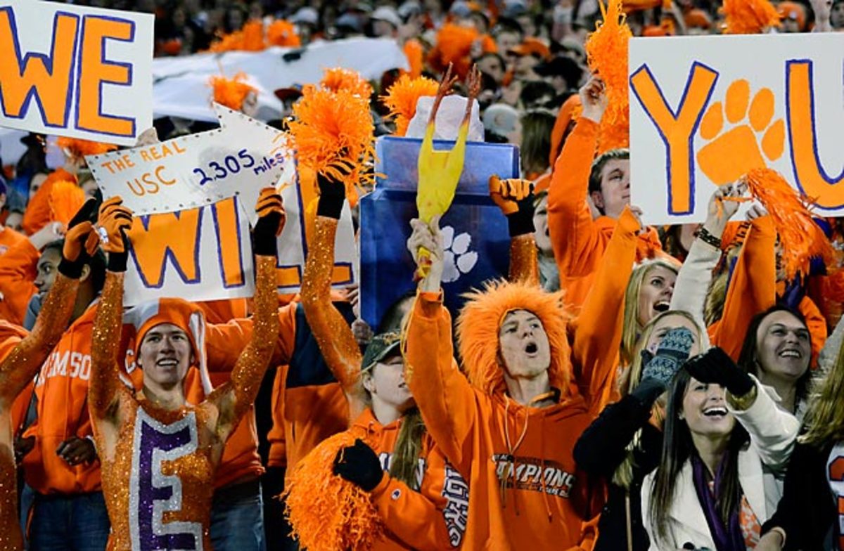 College Football Superfans - Sports Illustrated