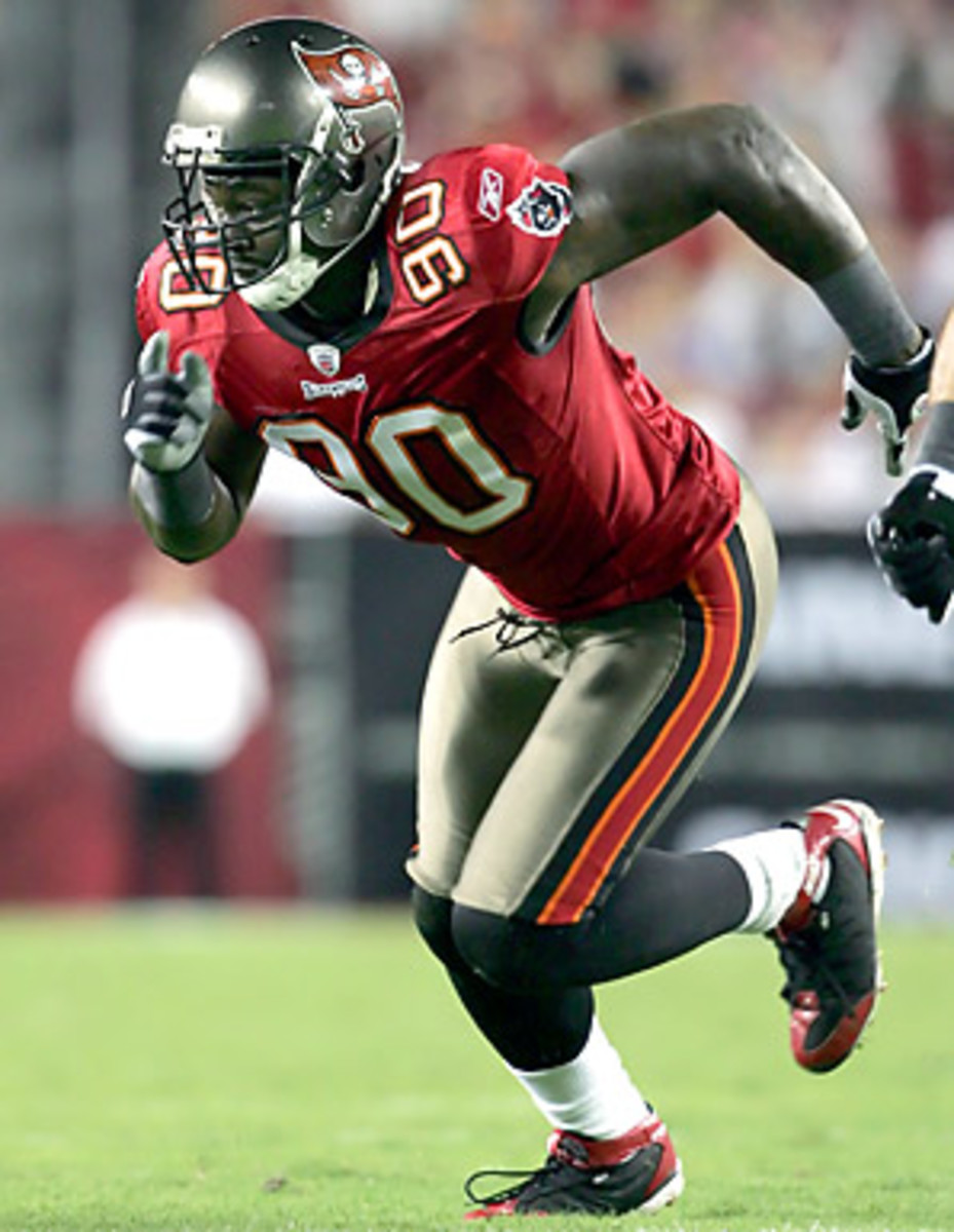 Bears' DE Gaines Adams dead at 26 - Sports Illustrated