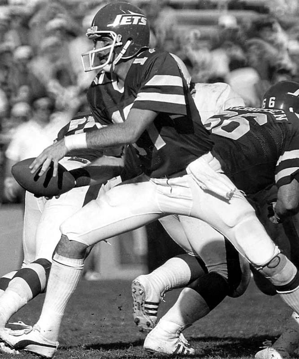 Memorable Injury Cover-ups - Sports Illustrated