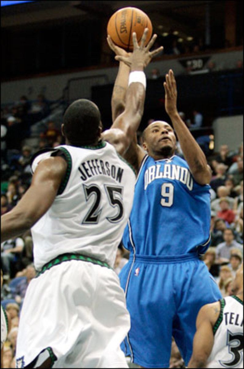 Chris Mannix: Lewis off to good start with Magic - Sports Illustrated