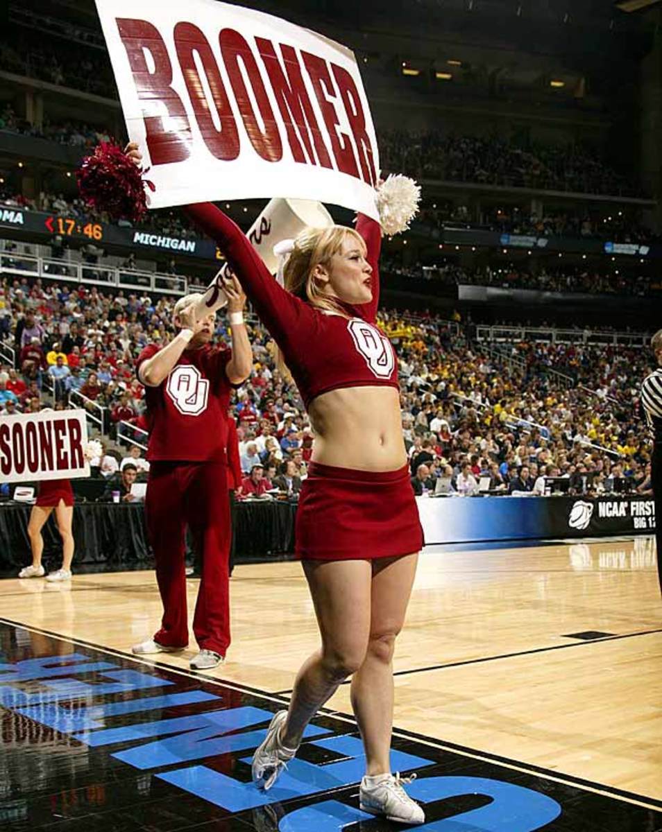 South Bracket Cheerleaders - Sports Illustrated