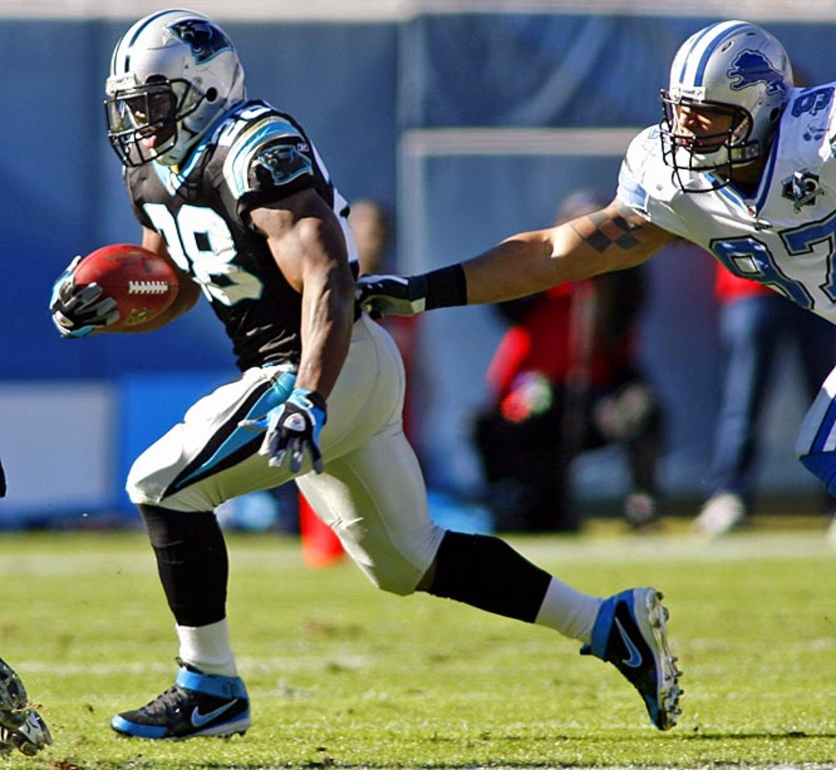 NFL's Week 11 100-Yard Rushers - Sports Illustrated