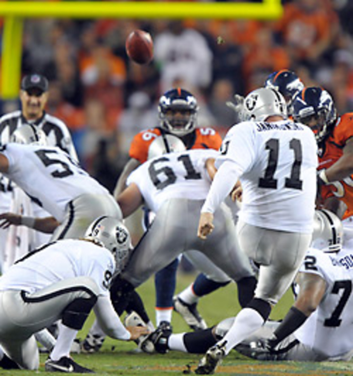 Janikowski ties NFL record with 63-yard FG - Sports Illustrated