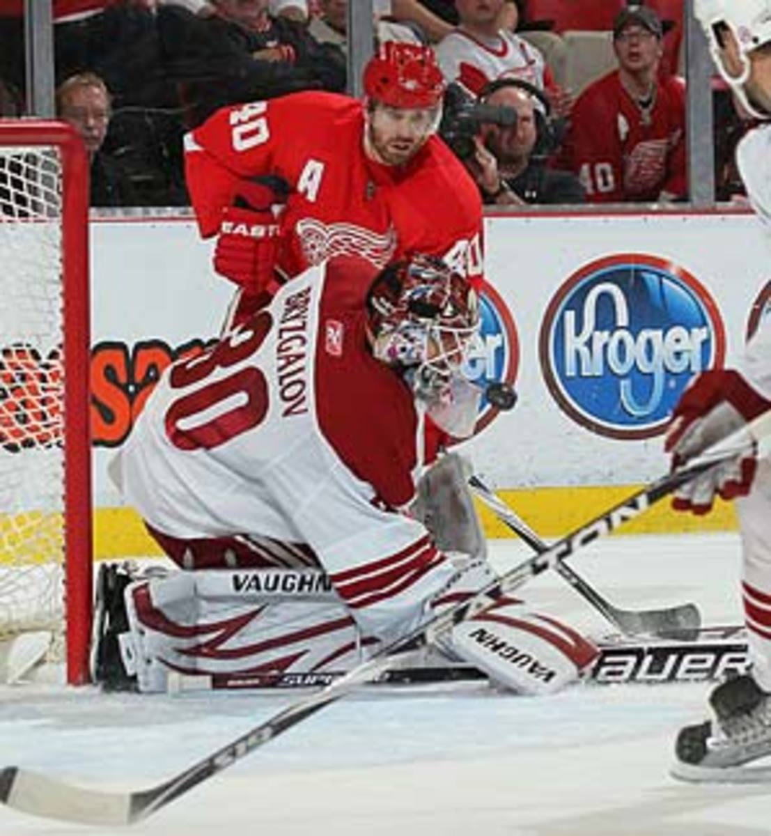 Adrian Dater: Red Wings vs. Coyotes 2011 NHL playoff preview - Sports ...