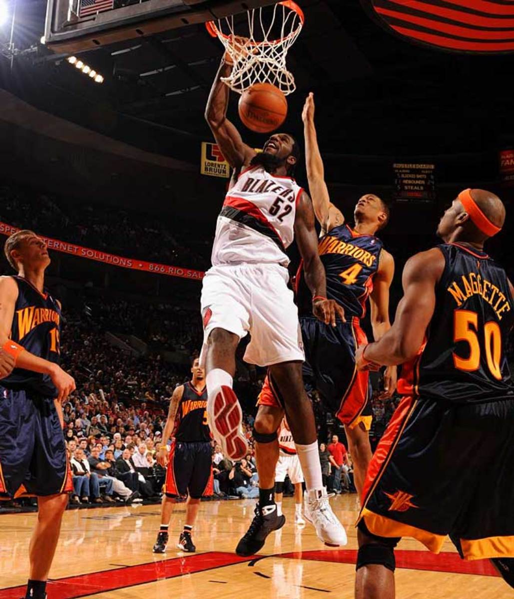 Derrick Rose Dunk On Greg Oden