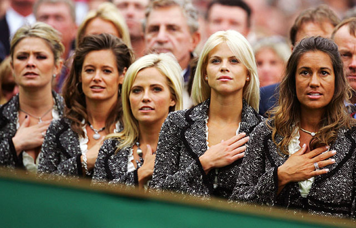 Candid Photos of Elin - Sports Illustrated