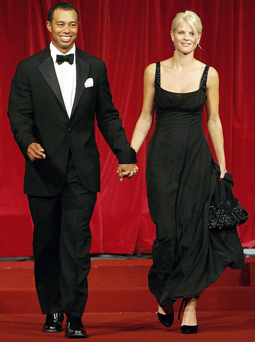 Candid Photos of Elin - Sports Illustrated