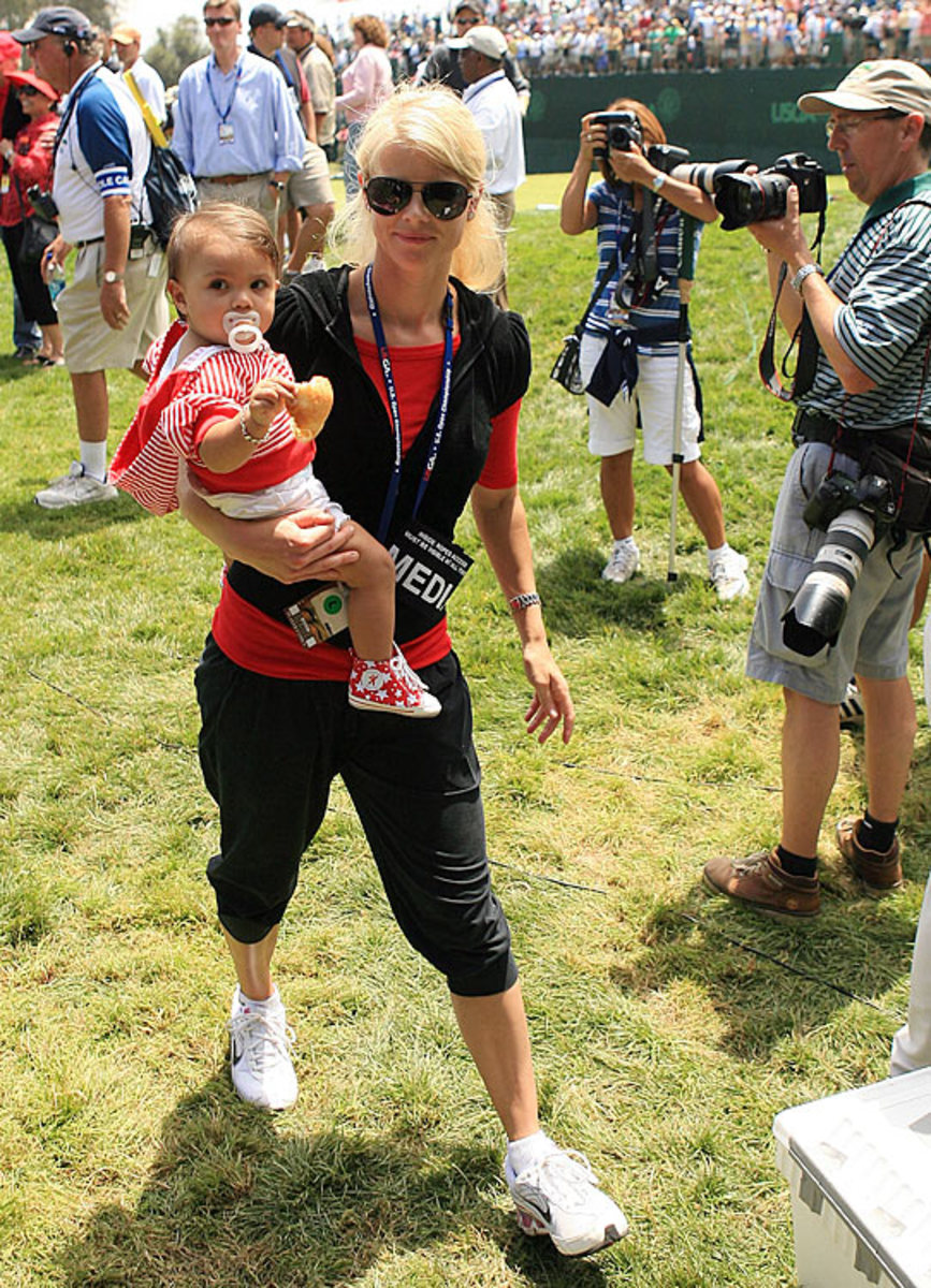 Candid Photos of Elin - Sports Illustrated