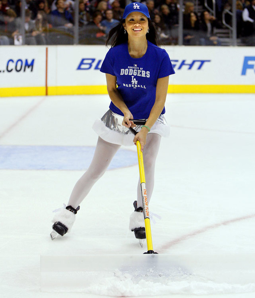 LA Kings Ice Crew - Sports Illustrated