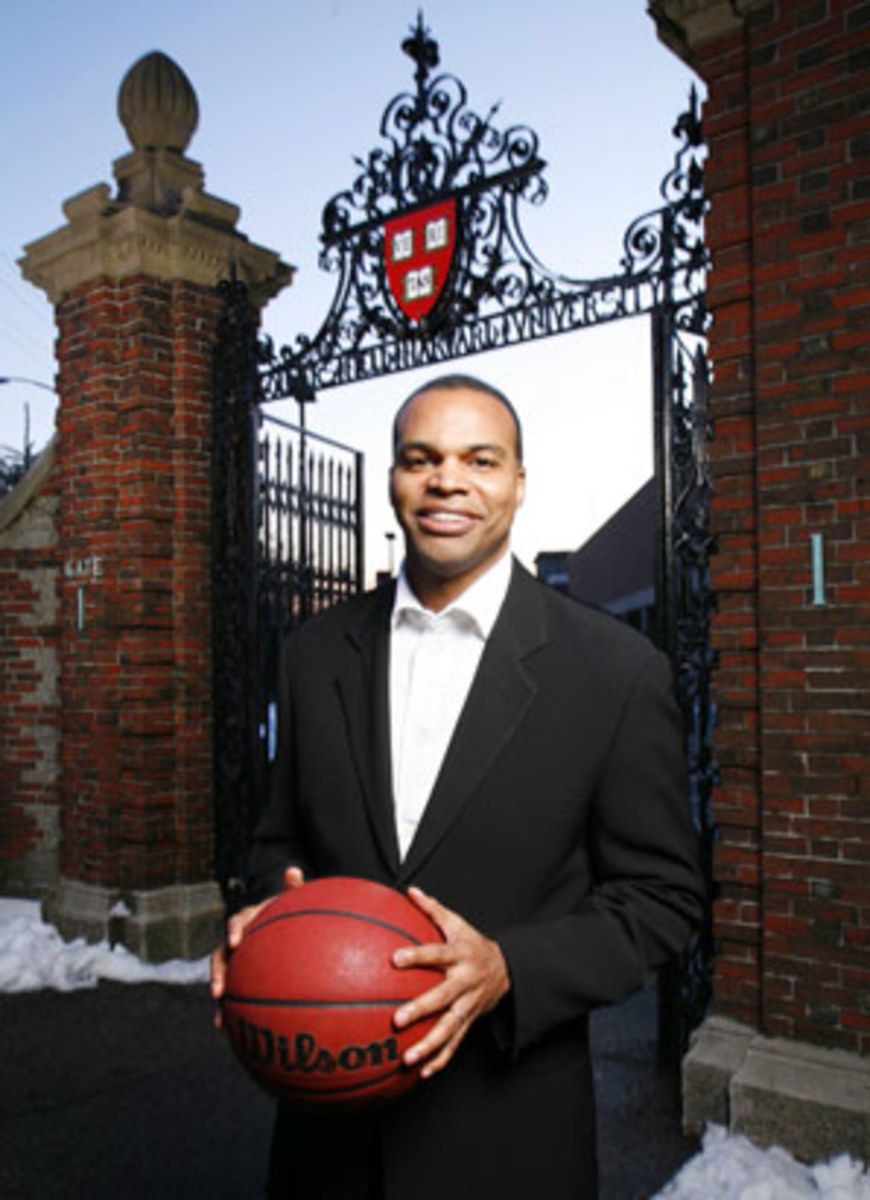 Andy Glockner: Harvard looking to finally win deep Ivy League - Sports ...
