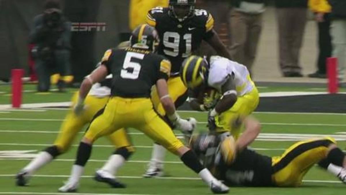 Iowa upsets Michigan 24-16 - Sports Illustrated