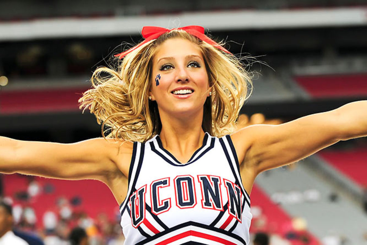 Cheerleader of the Week - Sports Illustrated