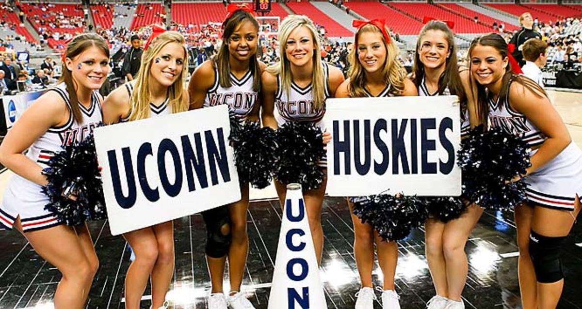 Cheerleader of the Week - Sports Illustrated