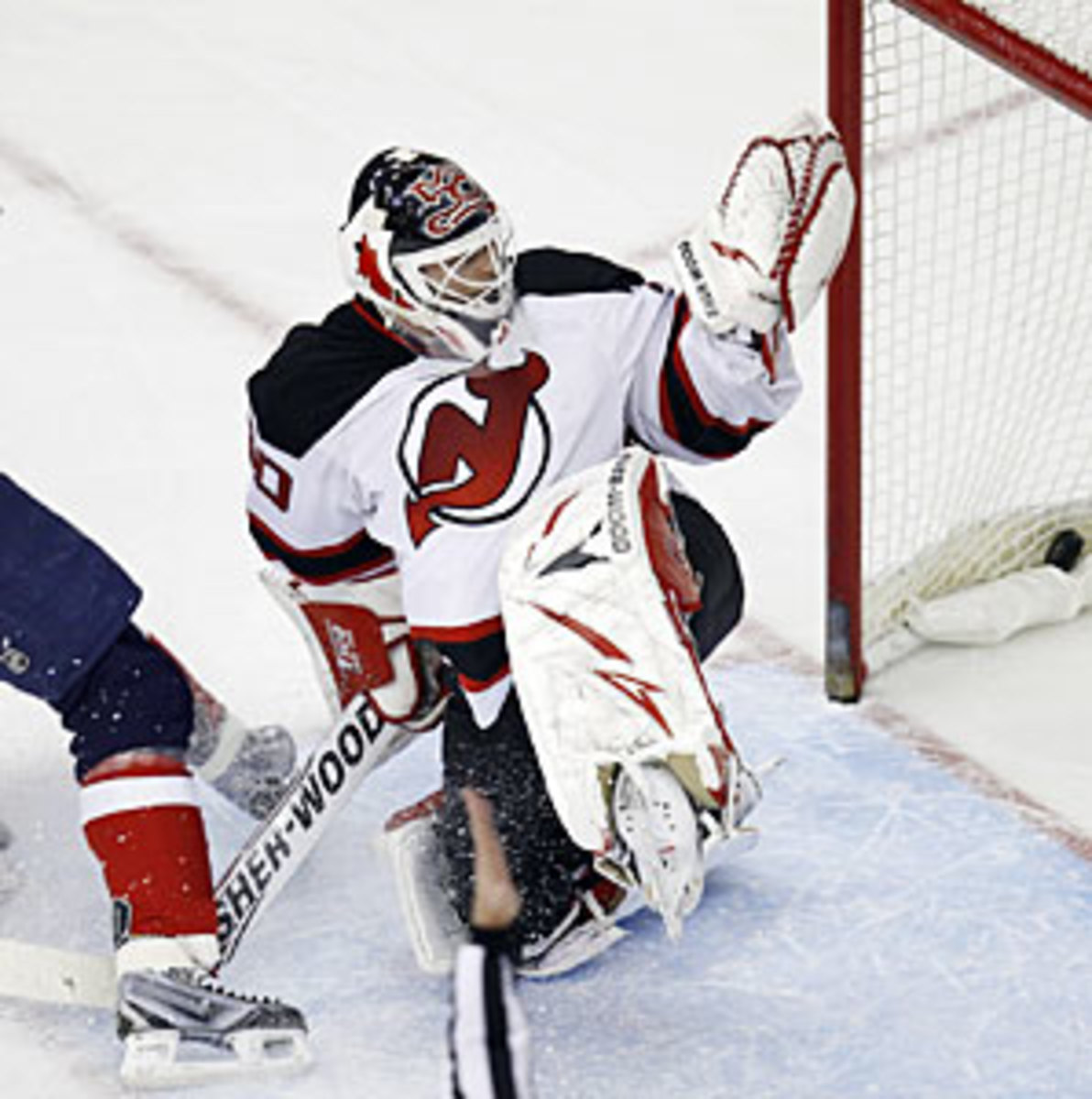 Crashing the net: Brodeur's slump raises troubling questions - Sports ...