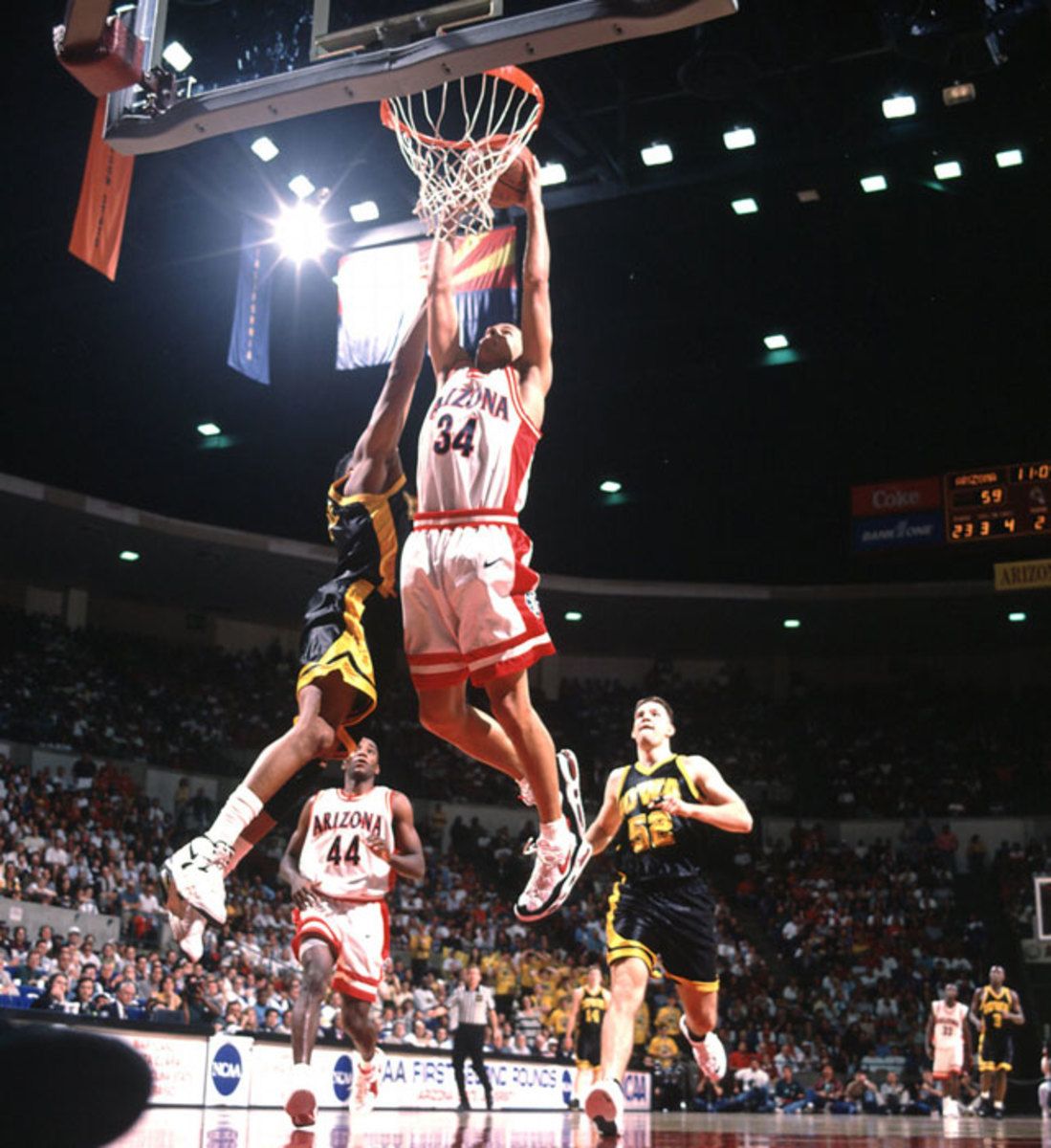 Classic NCAA Tournament Photos - Sports Illustrated