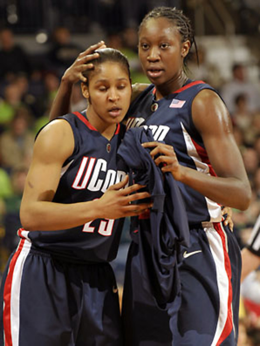 Richard Deitsch: 'Uncanny knack for perfection' fuels UConn's historic ...